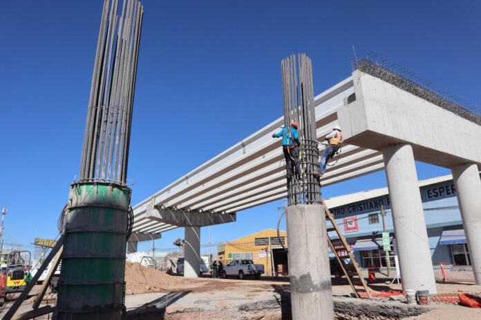 Avanza construcción del puente atirantado en la Rioverde | Periódico ...
